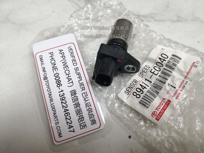 89411-E0040,丰田中巴考斯特N04C曲轴位置传感器,19311-78060